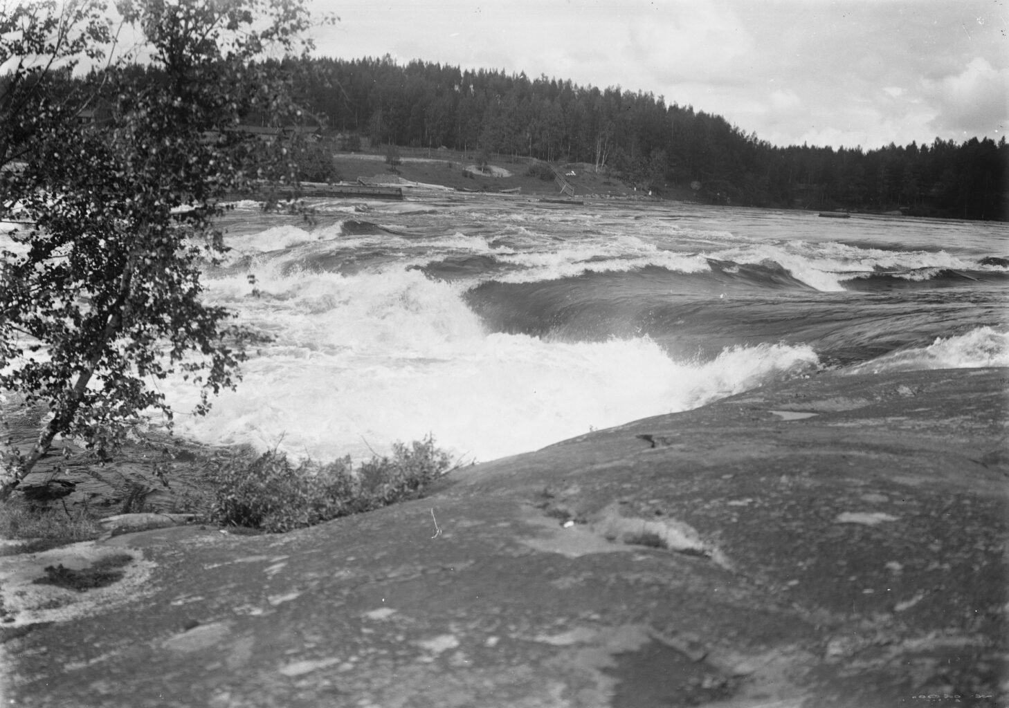 Kuohuvaa Suomea – osa koskistamme säästyi rakentamiselta ja nyt ne ovat ...
