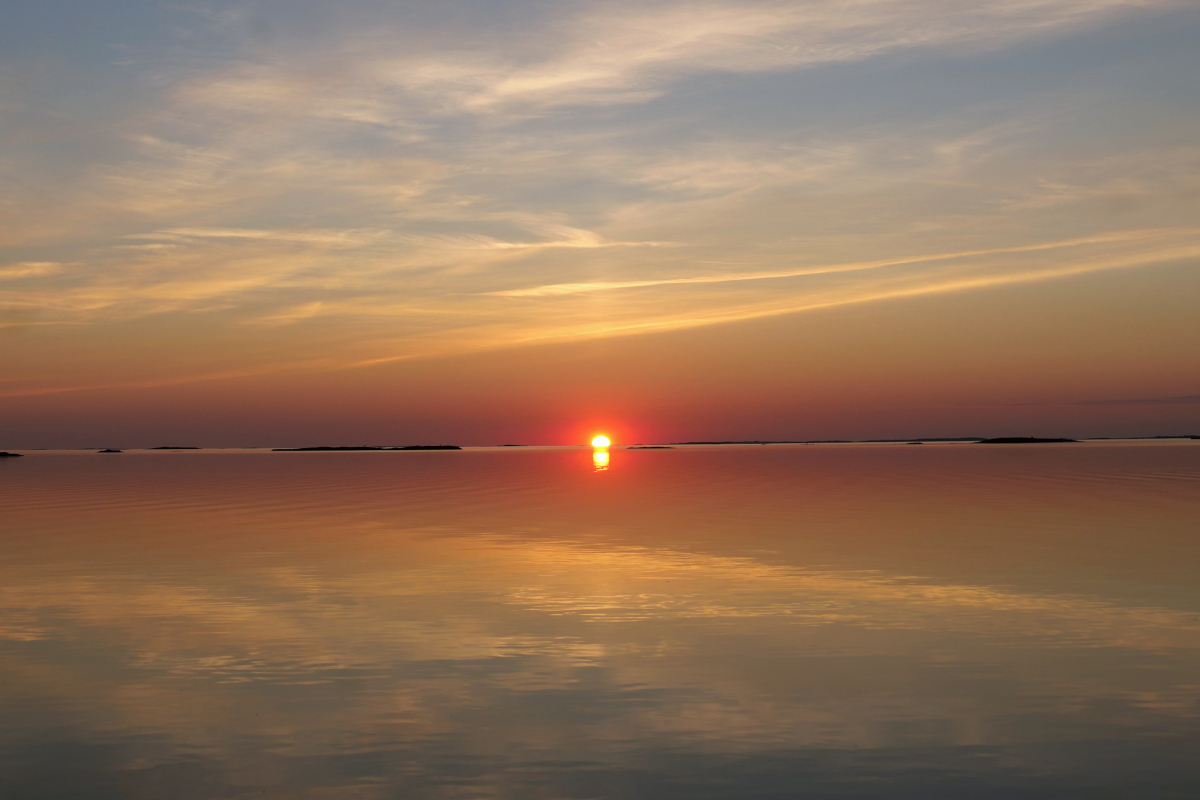 Hämärän hetkistä pimeyteen